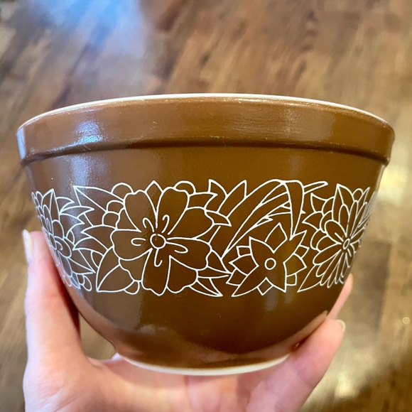 Pyrex | Dining | Vintage Pyrex Woodland Small Nesting Bowl 4 27 750 Ml ...